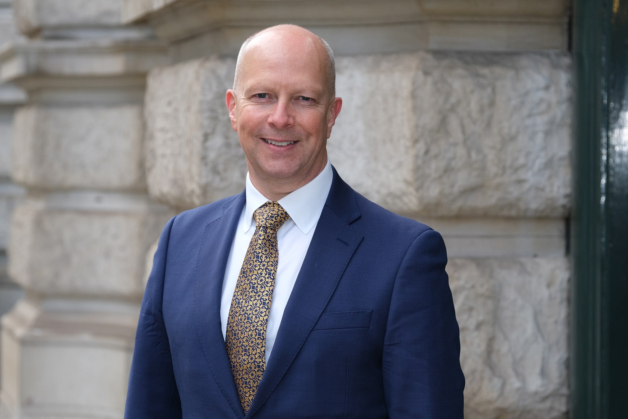Mark Plummer - Finito Education